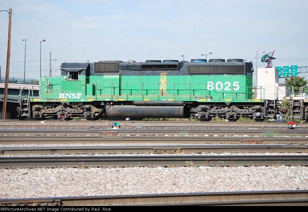BNSF 8025